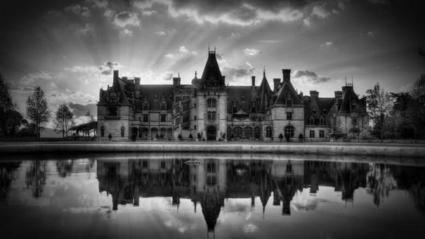 The 17 Most Haunted Places in North Carolina | Ghost Stories NC