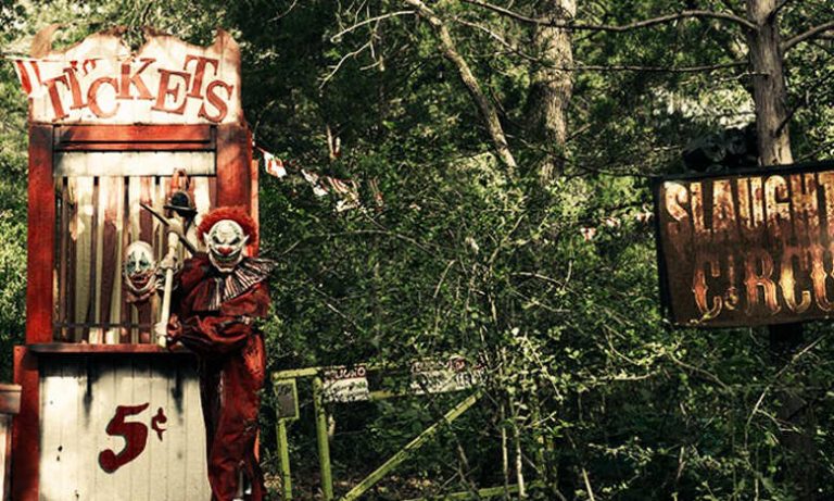 Top 10 Best Haunted Houses in Texas | Haunted Rooms America