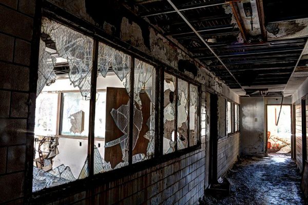The Hauntings of Old Davis Hospital, Statesville NC | Haunted Rooms America