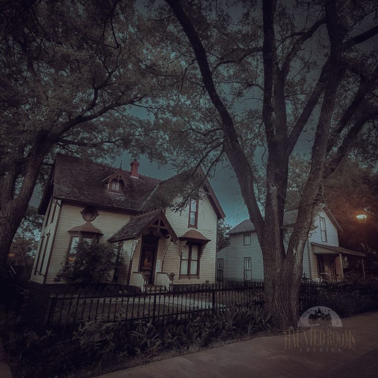 Old Cowtown Museum Ghost Hunt, Wichita, Kansas | Haunted Rooms America