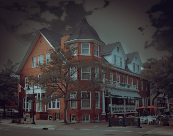 The 9 Most Haunted Hotels in Michigan | Haunted Rooms America