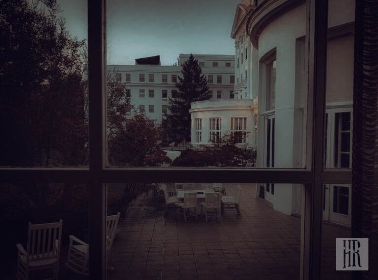 12 Most Haunted Places in West Virginia | Haunted Rooms America