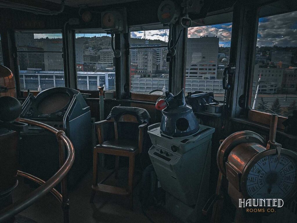 SS William A. Irvin Ghost Hunt, Duluth, Minnesota | Haunted Rooms America